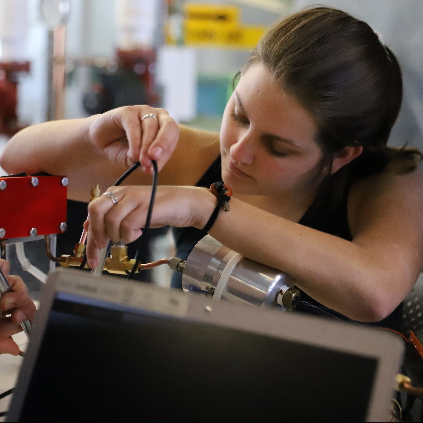 Research and Development Facilities - SyracuseCoE – Syracuse University